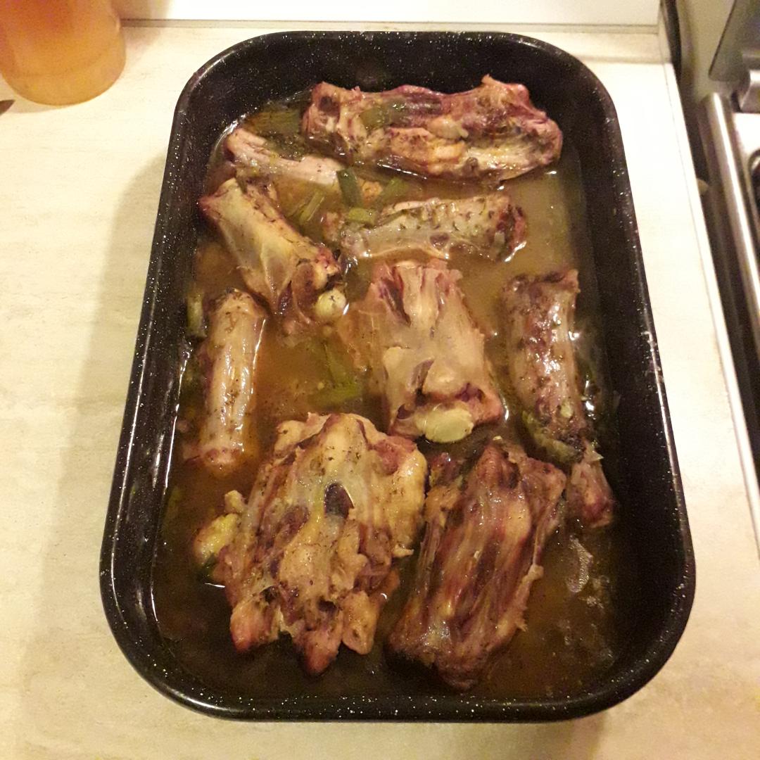 Coadă de mânzat la cuptor – omul pământului